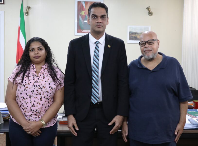Volksgezondheid en BVSS werken samen voor AVD - KEY NEWS SURINAME