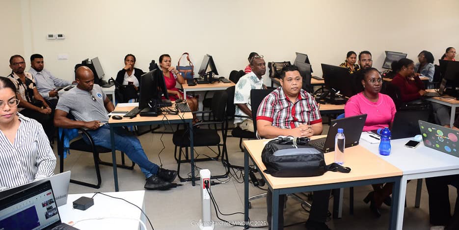 Training voor MINOWC-medewerkers voor maken van instructievideo’s - KEY ...