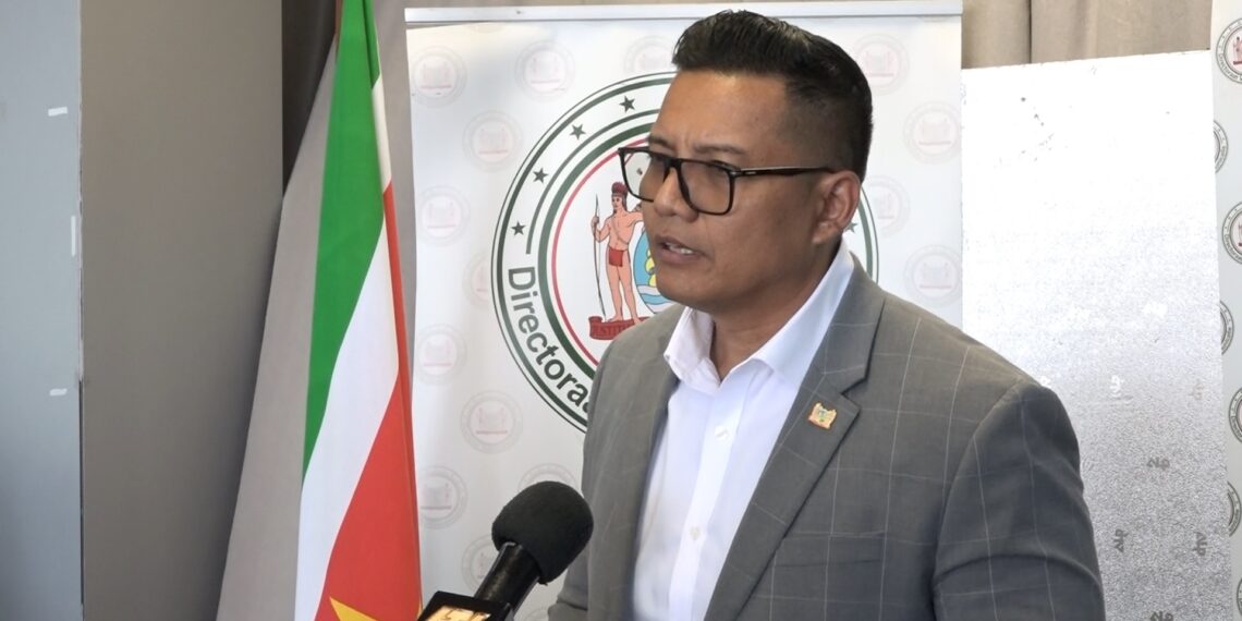 Dasai niet om Javanen op DNA-lijst VHP - KEY NEWS SURINAME