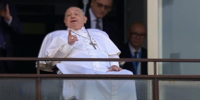 Regering Suriname betuigt medeleven met overlijden Paus Franciscus ...